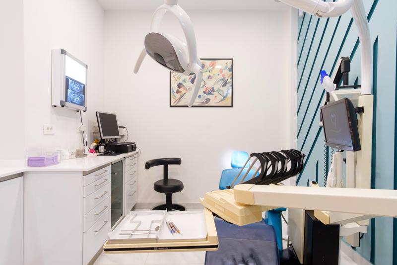 Ξανθοπούλου Θέλμα Smile Dental Care Περιοδοντολόγος | doctoranytime