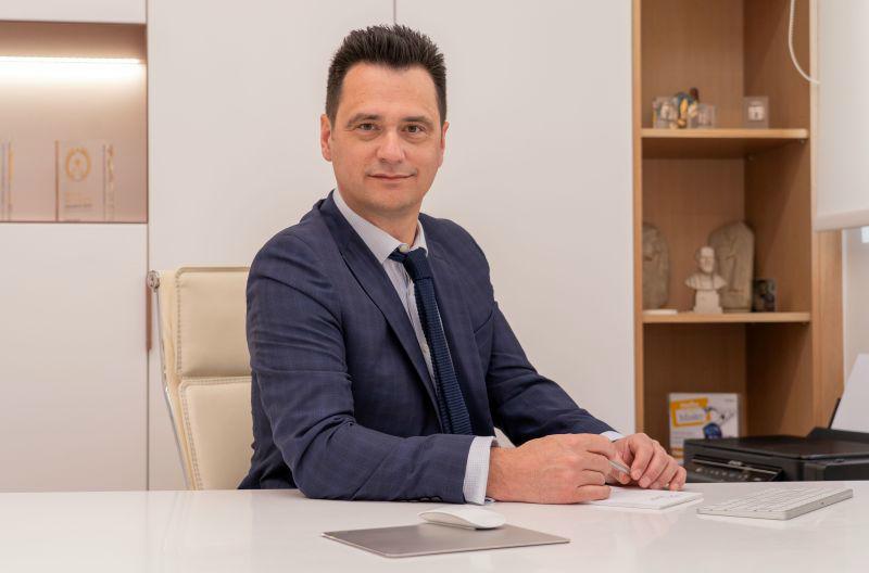 Λάλλος Στέργιος Ορθοπαιδικός Χειρουργός | doctoranytime